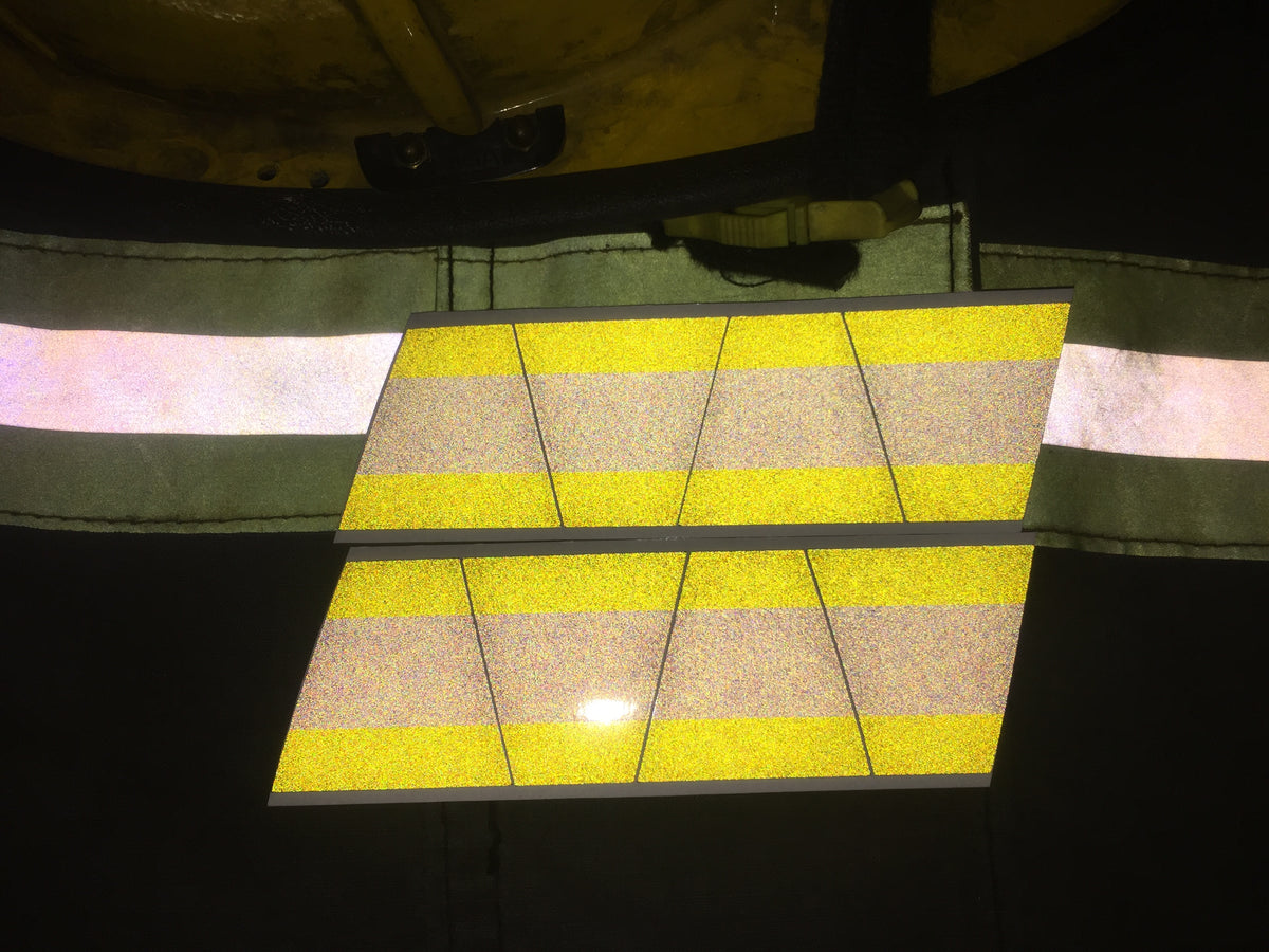 Blacked‑Out Yellow & Grey Triple‑Stripe Reflective Helmet Tetrahedron 8 ...